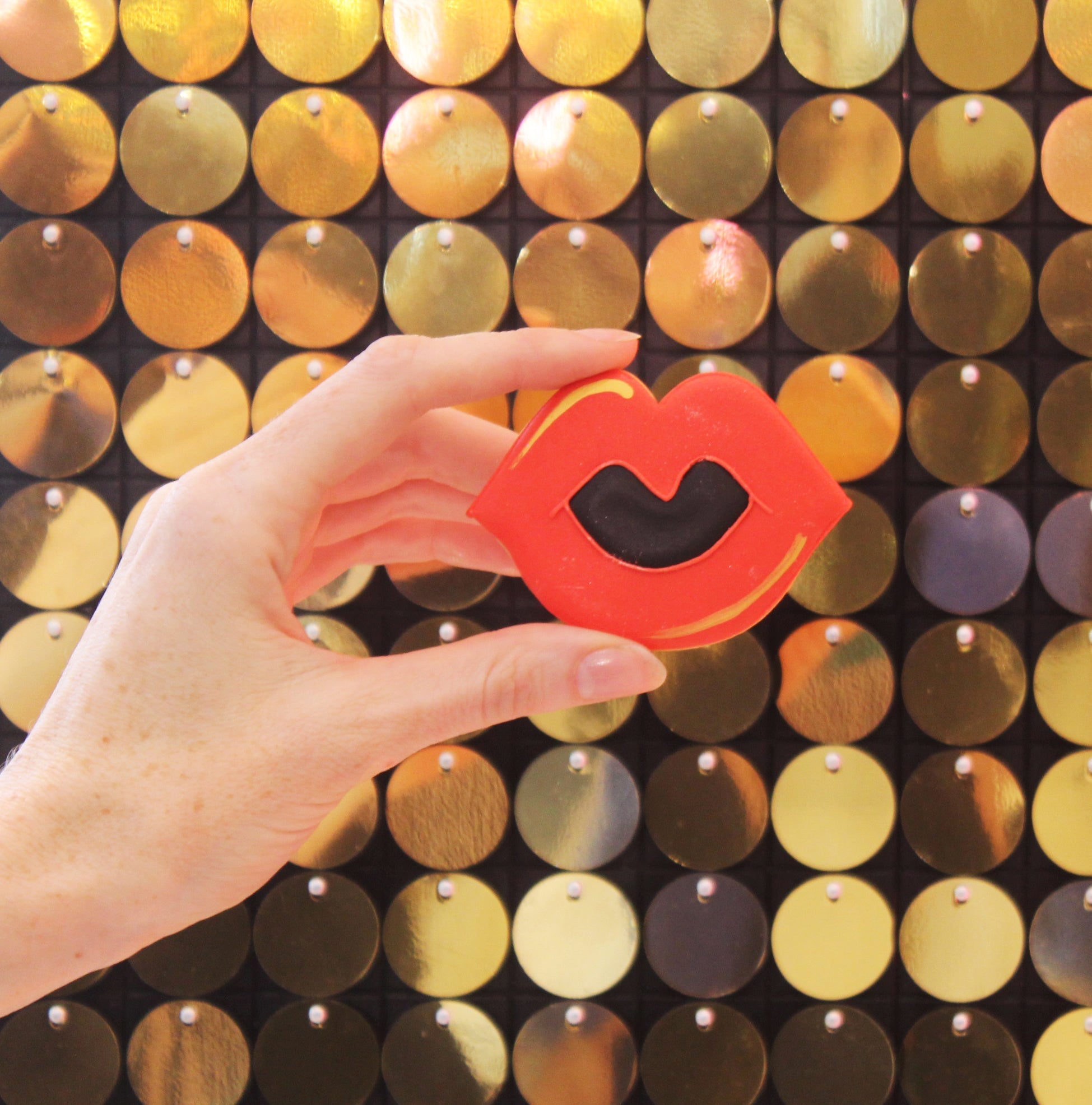 Pat McGrath Gold Biscuits: Exclusive Selfridges Collection – Biscuiteers