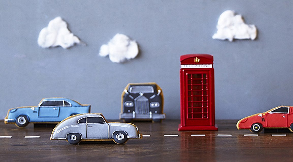Father's Day Car Biscuit Tutorial: Personalised Gifts by Biscuiteers