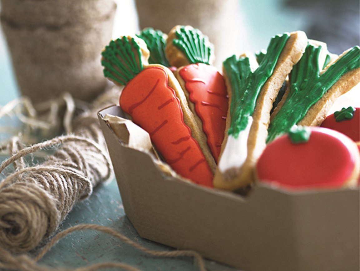 Garden Party Veggie Biscuits: Biscuiteers Icing Guide